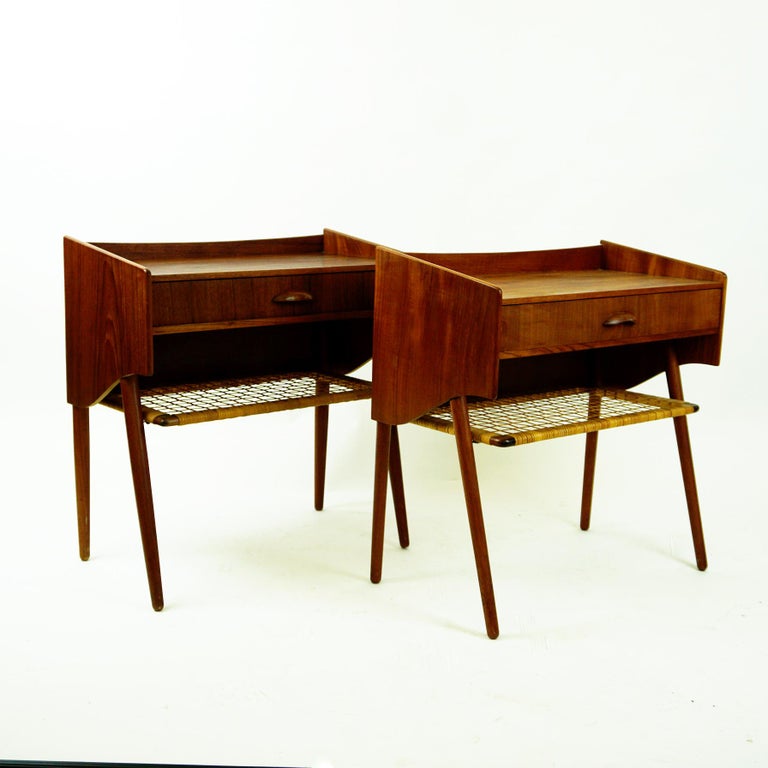 Pair of Scandinavian Modern Teak Nightstands in the Style of Kurt ...