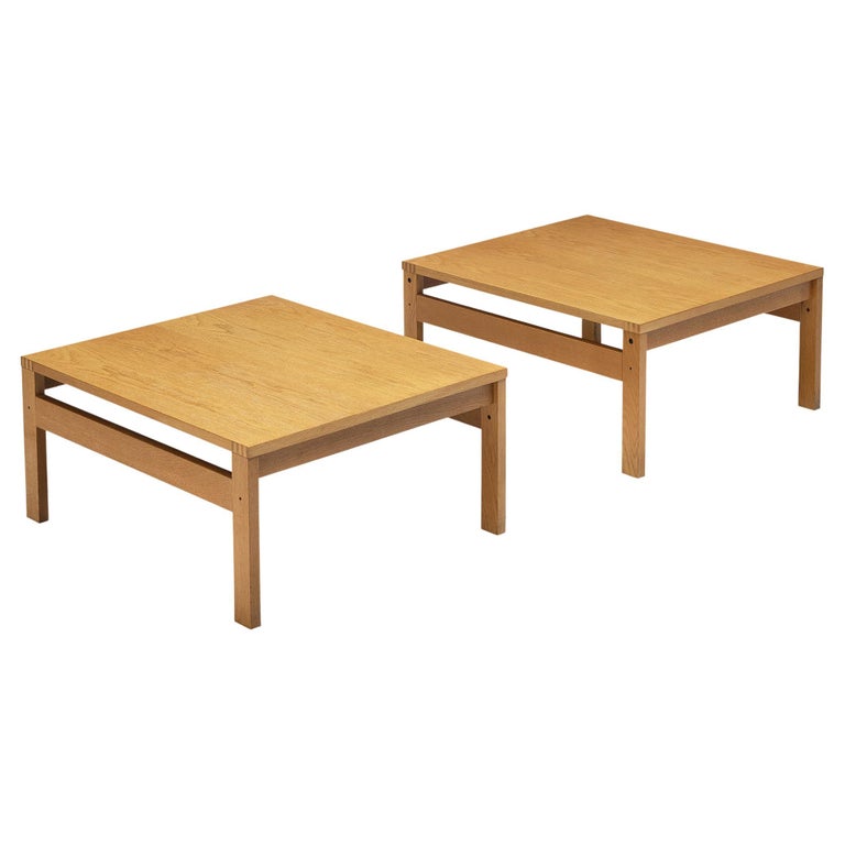 Scandinavian Pair of Side Tables in Oak For Sale at 1stDibs