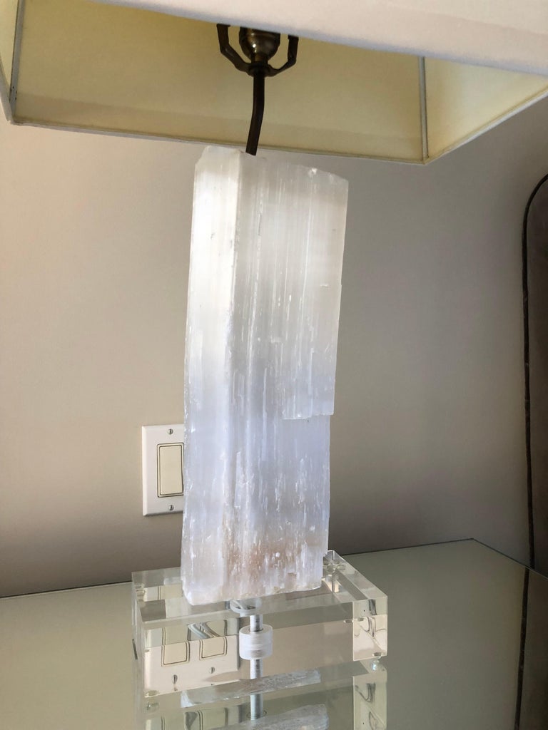 Pair of Selenite and Lucite Table Lamps For Sale at 1stdibs