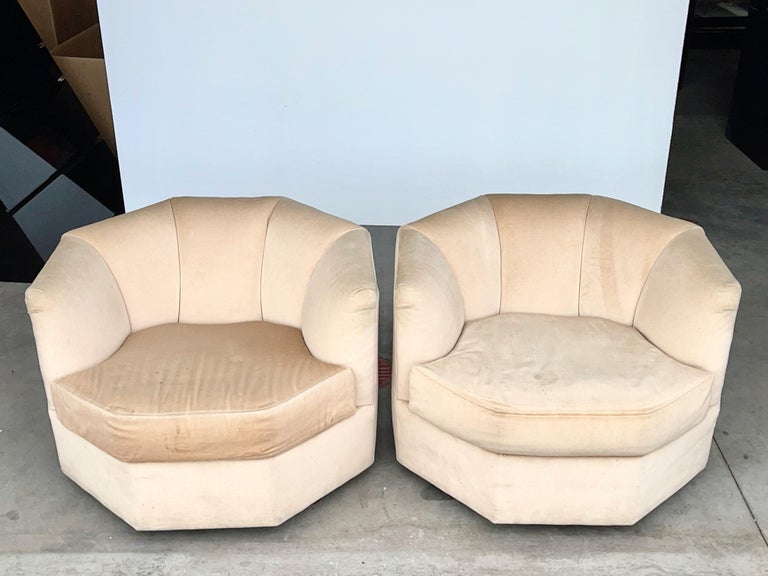 Pair of Selig 'Octet' Lounge Chairs For Sale at 1stDibs
