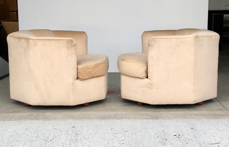 Pair of Selig 'Octet' Lounge Chairs For Sale at 1stDibs
