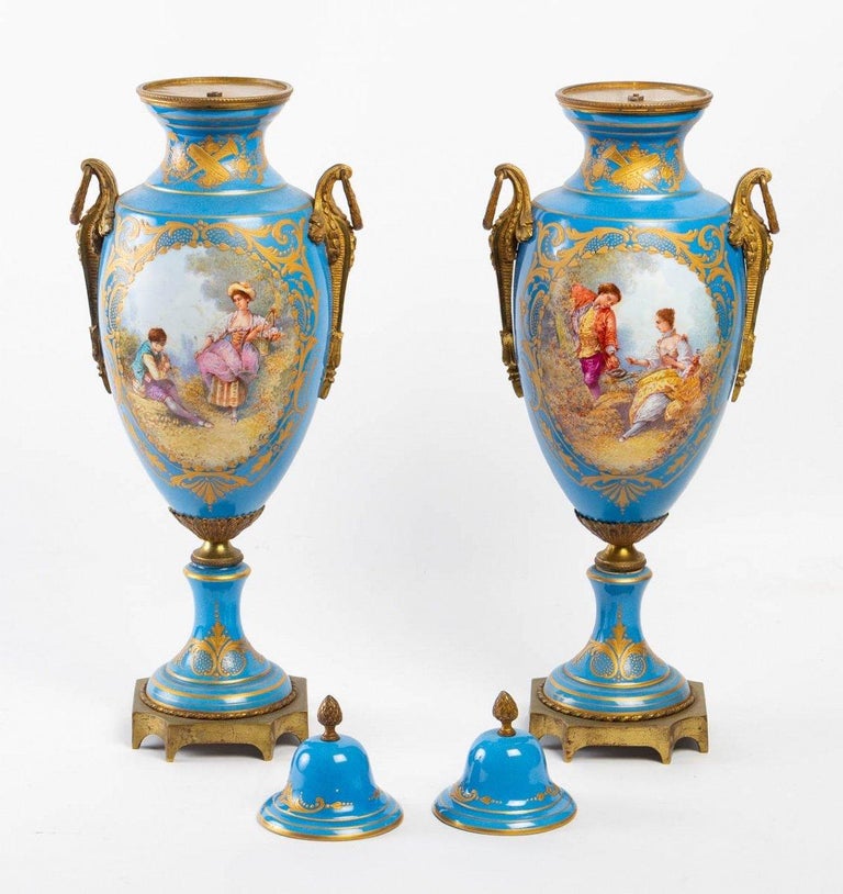 Pair of Sèvres Porcelain Vases, End of the XIXth Century For Sale at ...