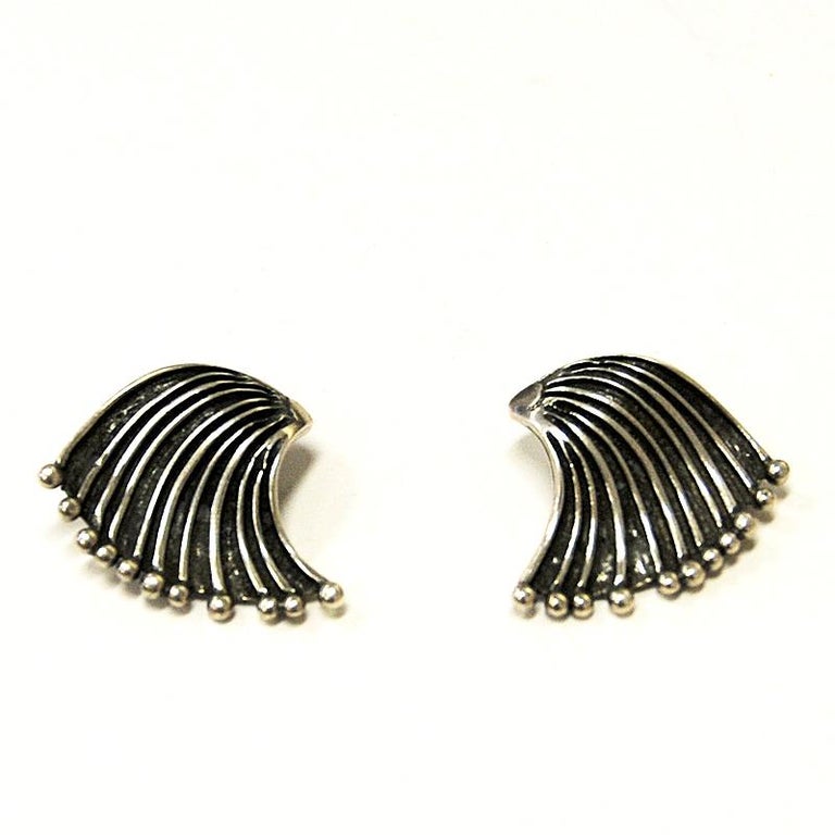 Vintage pair of silver earclips `Innovative Space` Marianne Berg for D ...