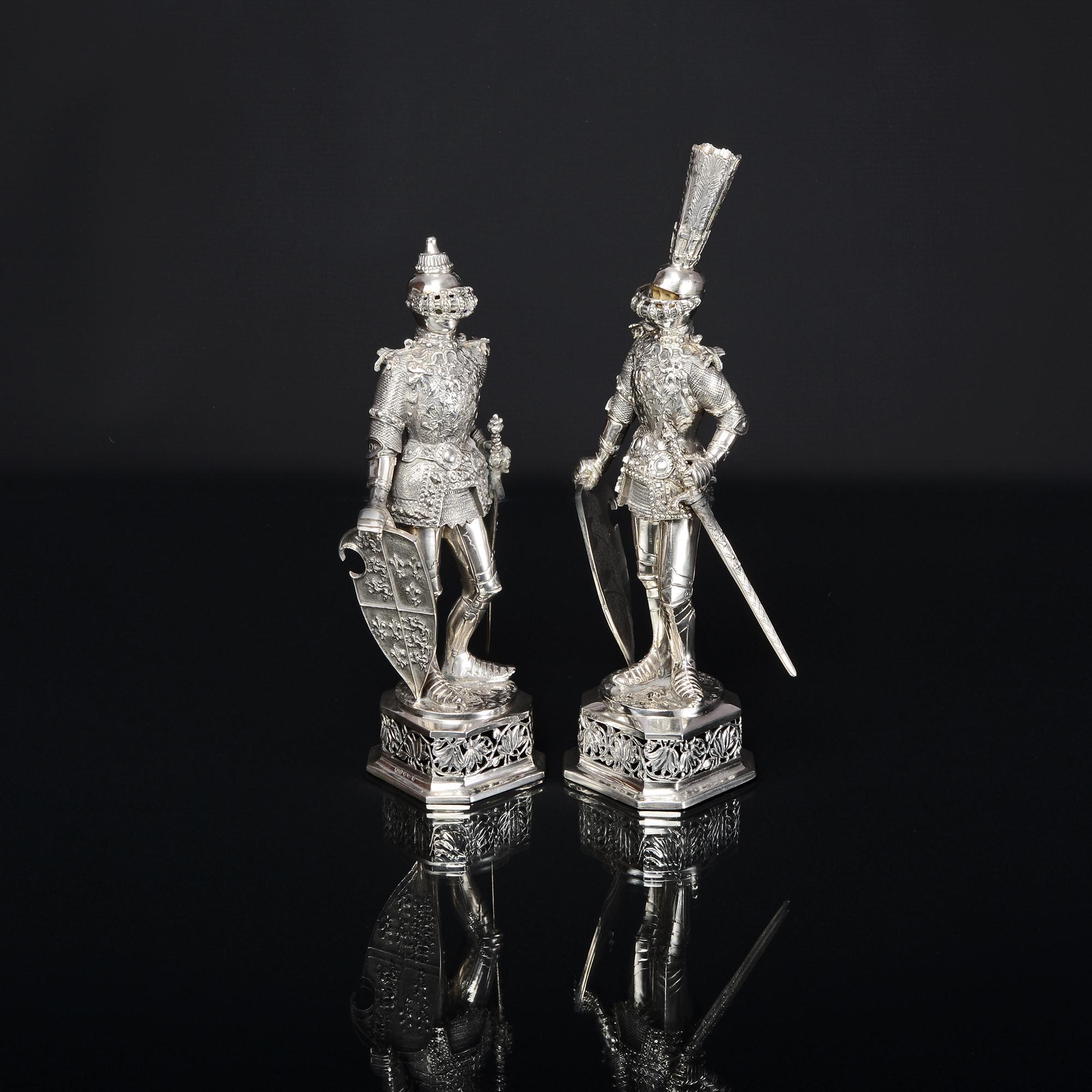 Pair of Silver Knight Figures For Sale at 1stDibs