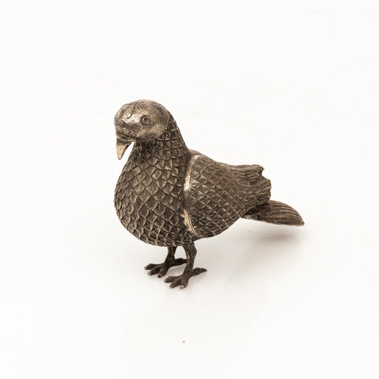 Pair of Silver Plated Pigeons For Sale at 1stDibs | silver pigeons