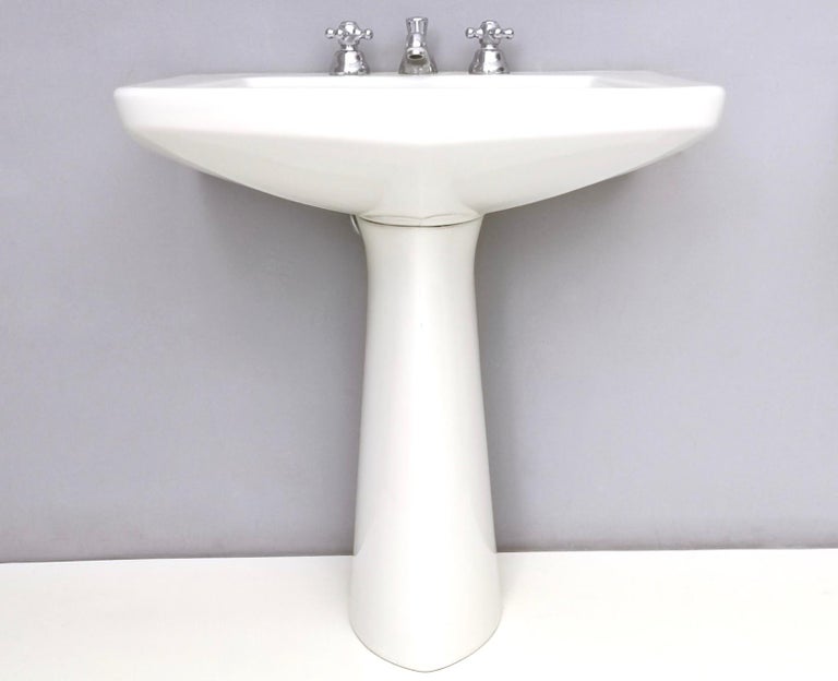 Pair of Sinks by Gio Ponti with G. Labalme, G. Pozzi and A. Rosselli ...