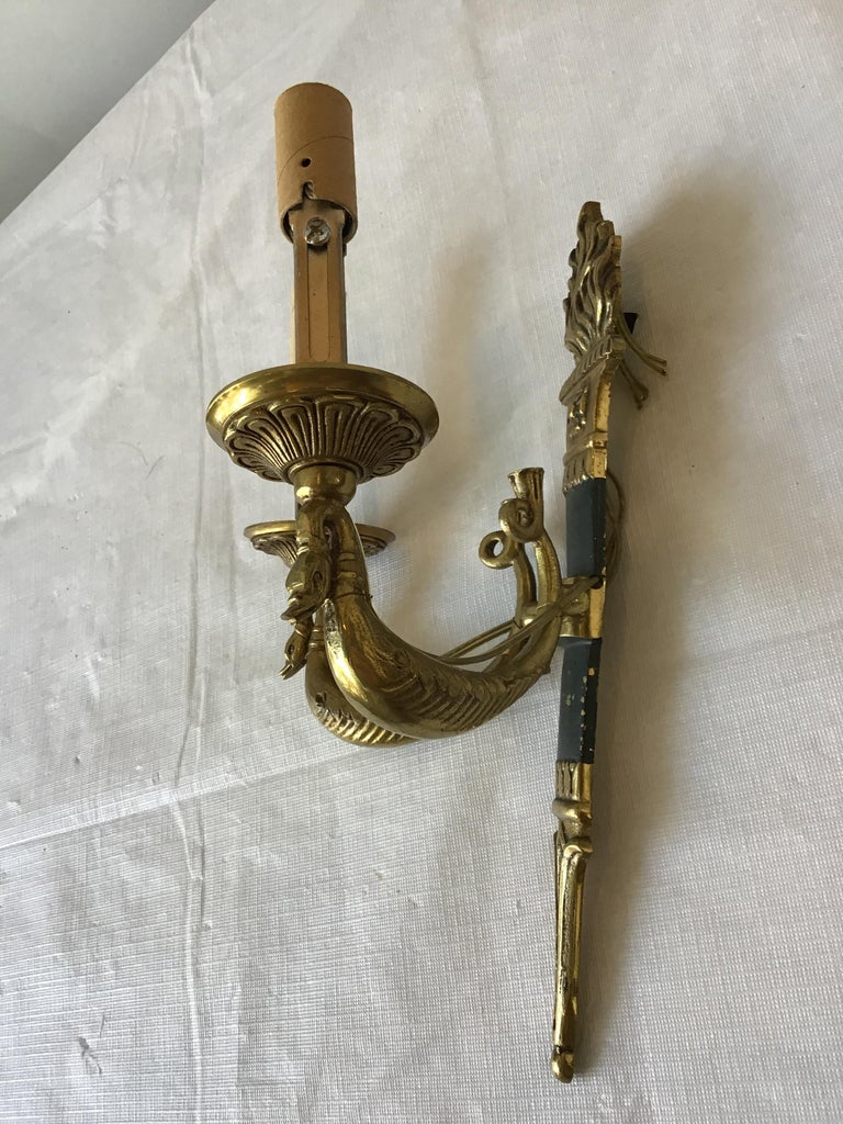 Pair of Small 1950s Brass Classical Swan Sconces For Sale at 1stDibs