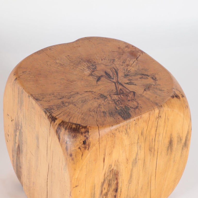 Pair of Solid Cube Pedestals Stools 21st Century For Sale at 1stDibs