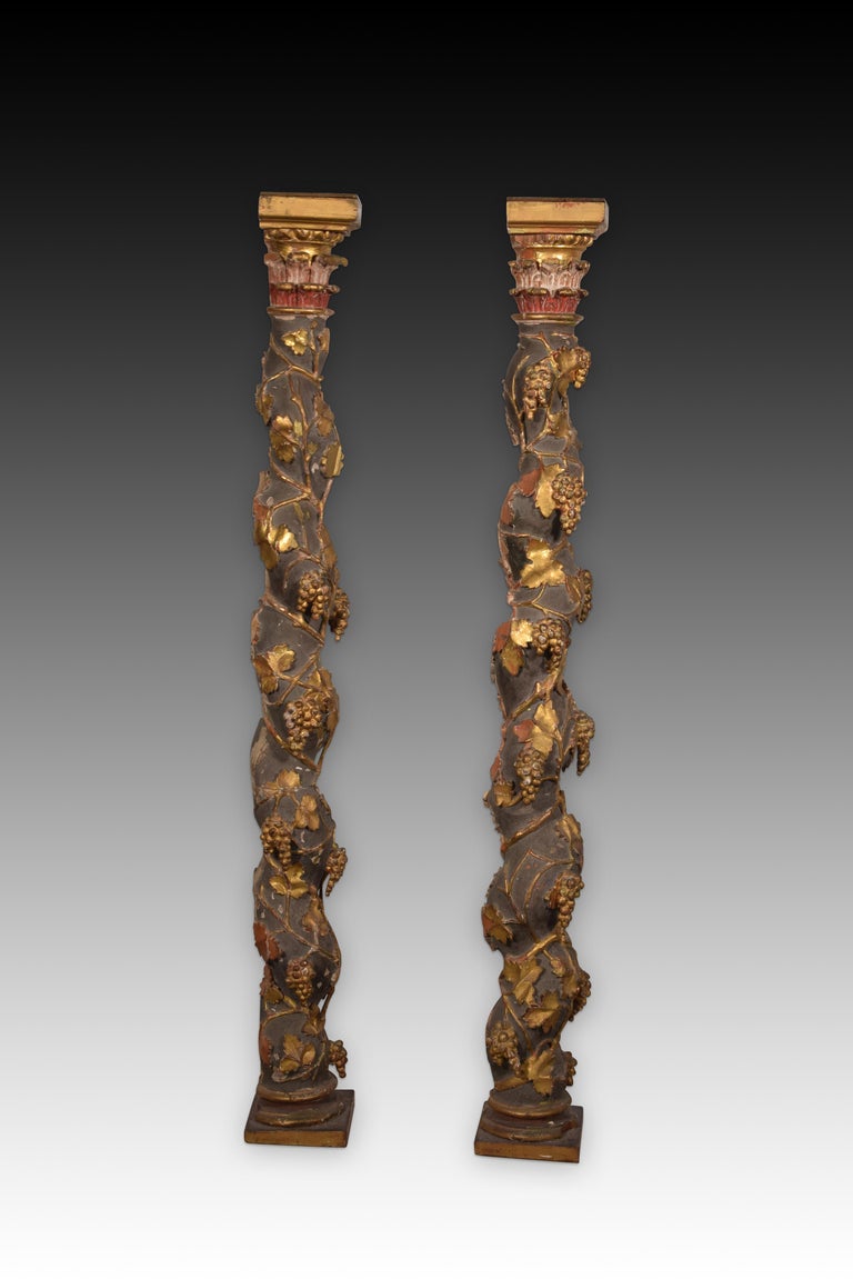 Pair of solomonic columns. Wood. Spanish school, 18th century. For Sale ...