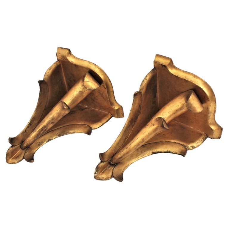 Pair of Spanish Corner Wall Consoles in Giltwood For Sale at 1stDibs