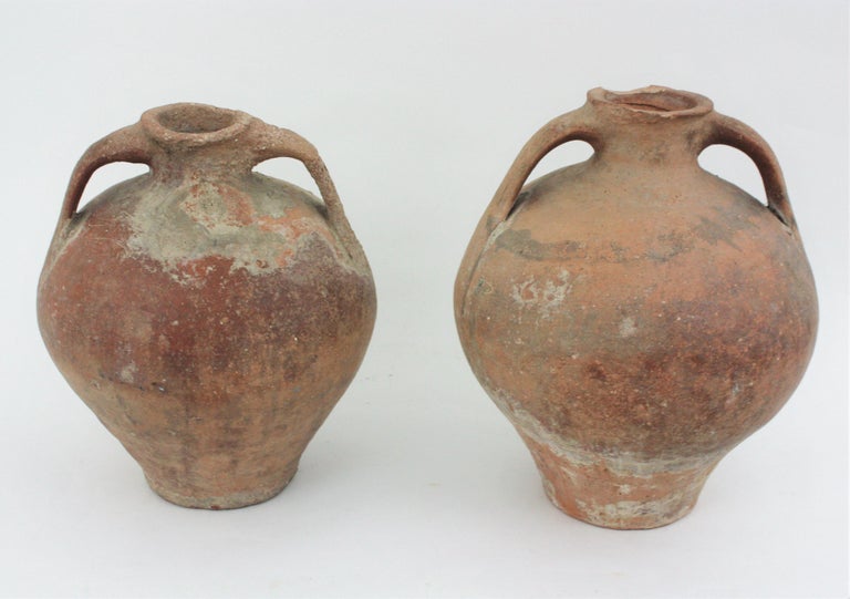 Pair of Spanish Terracotta Water Jars or Vessels For Sale at 1stDibs