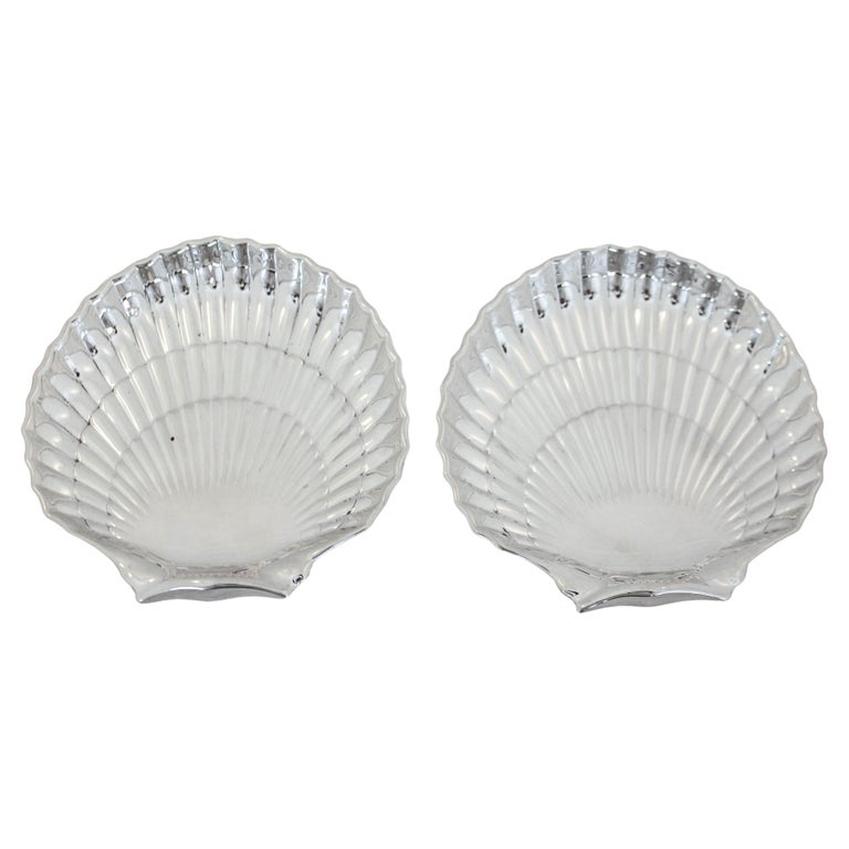 Pair of Sterling Silver Shell Dishes For Sale at 1stDibs