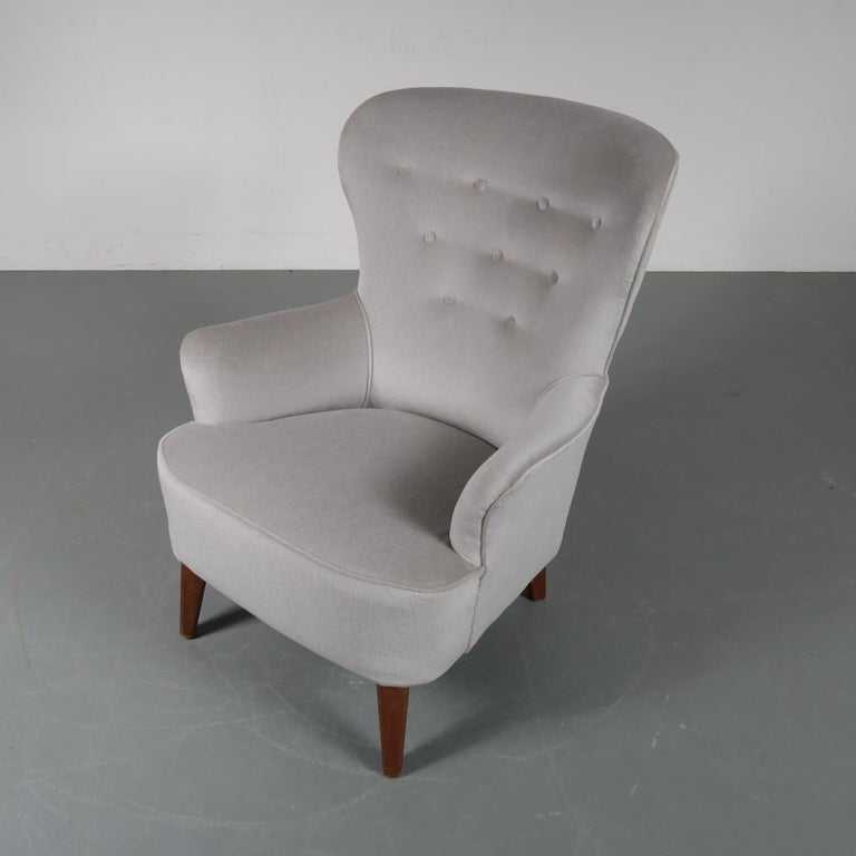 Pair of Theo Ruth Lounge Chairs for Artifort, the Netherlands, 1950 For ...