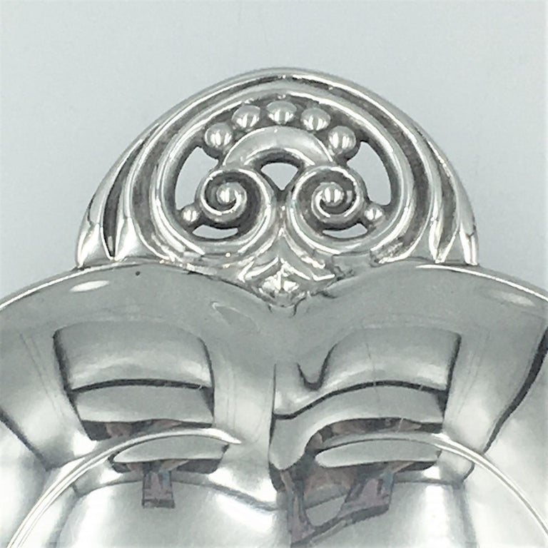 Pair of Tiffany Bread Trays For Sale at 1stDibs