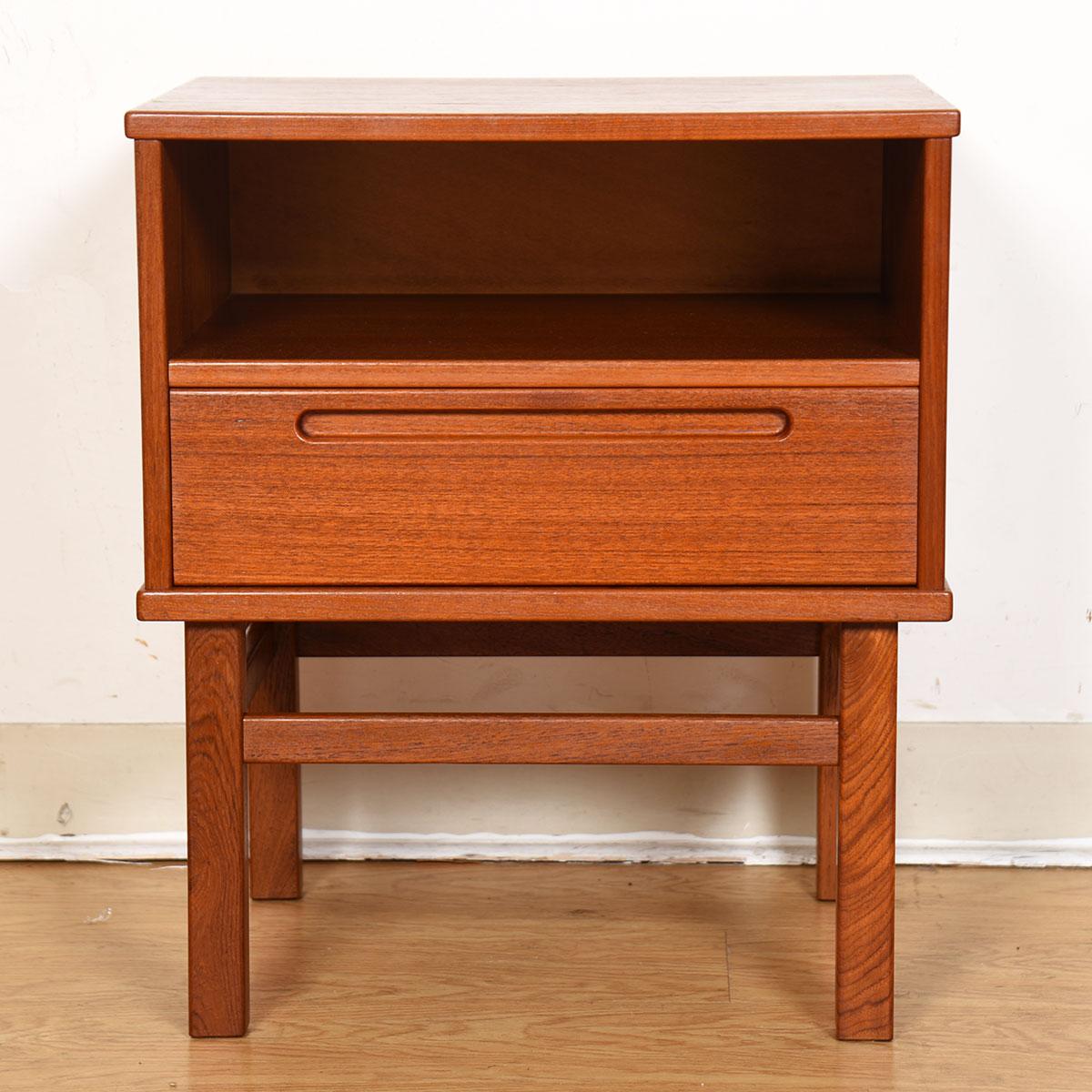 Pair of Torring Danish Modern Teak Nightstands End Tables For Sale at ...