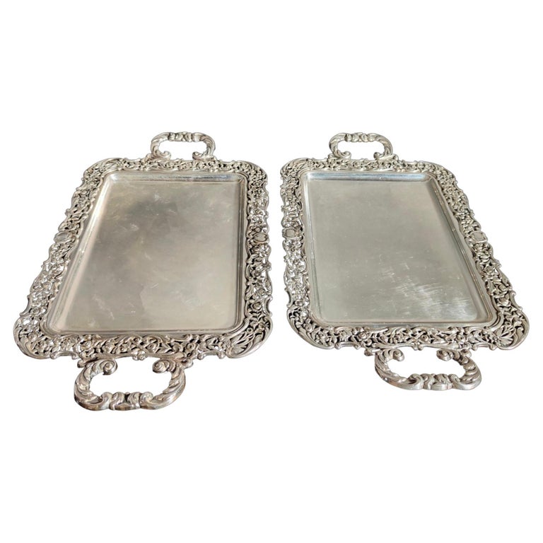 Pair Of Trays In Sterling Silver For Sale at 1stDibs