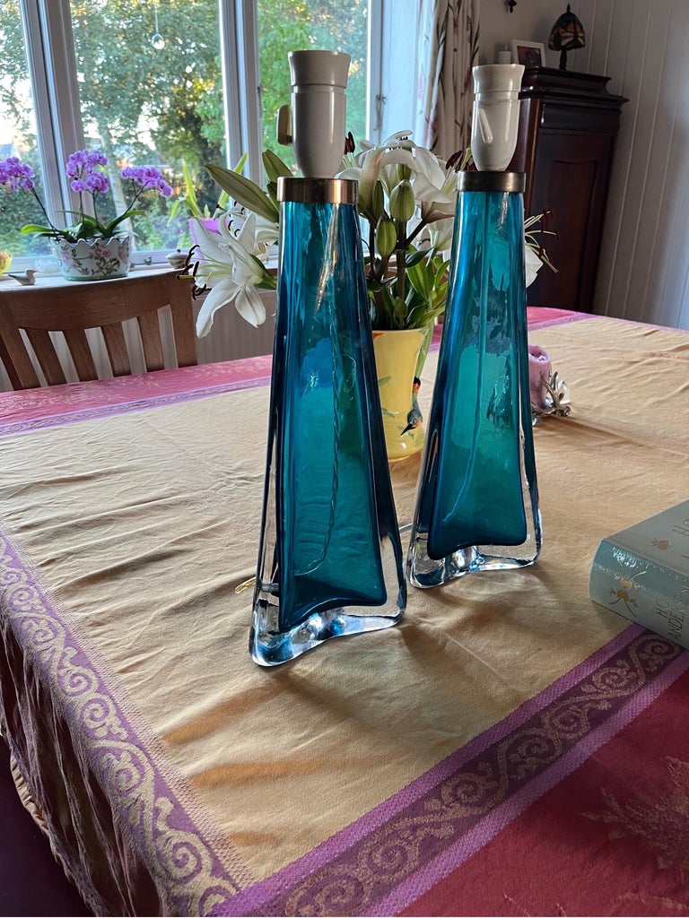 Pair of Caribbean ocean Turquoise blue Triangular Orrefors Lamps ...