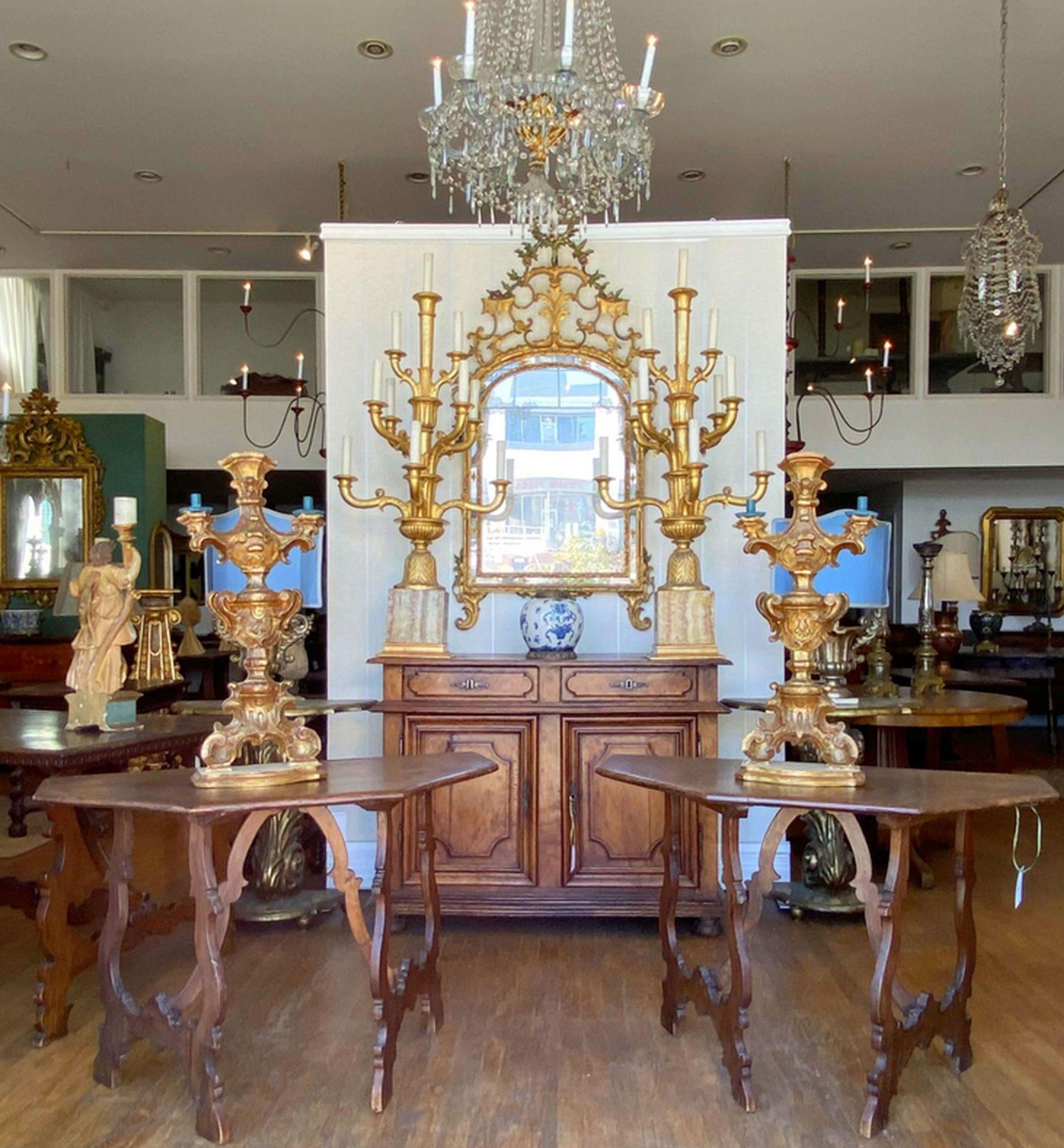 Pair of Tuscan Walnut Consoles, circa 1740 For Sale at 1stDibs