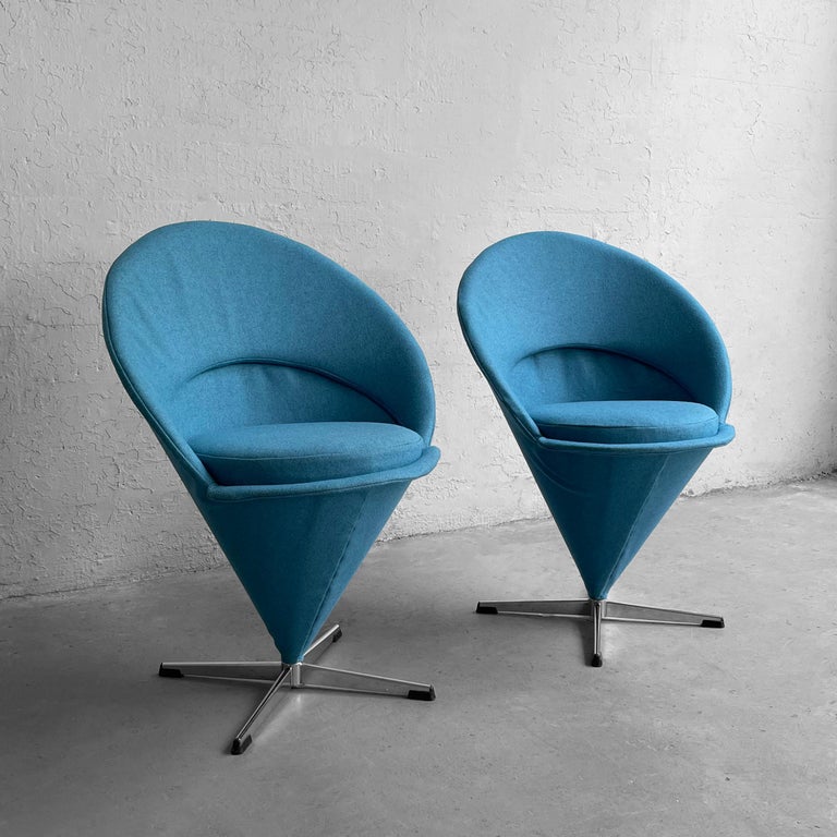 Pair of Verner Panton Cone Chairs For Sale at 1stDibs