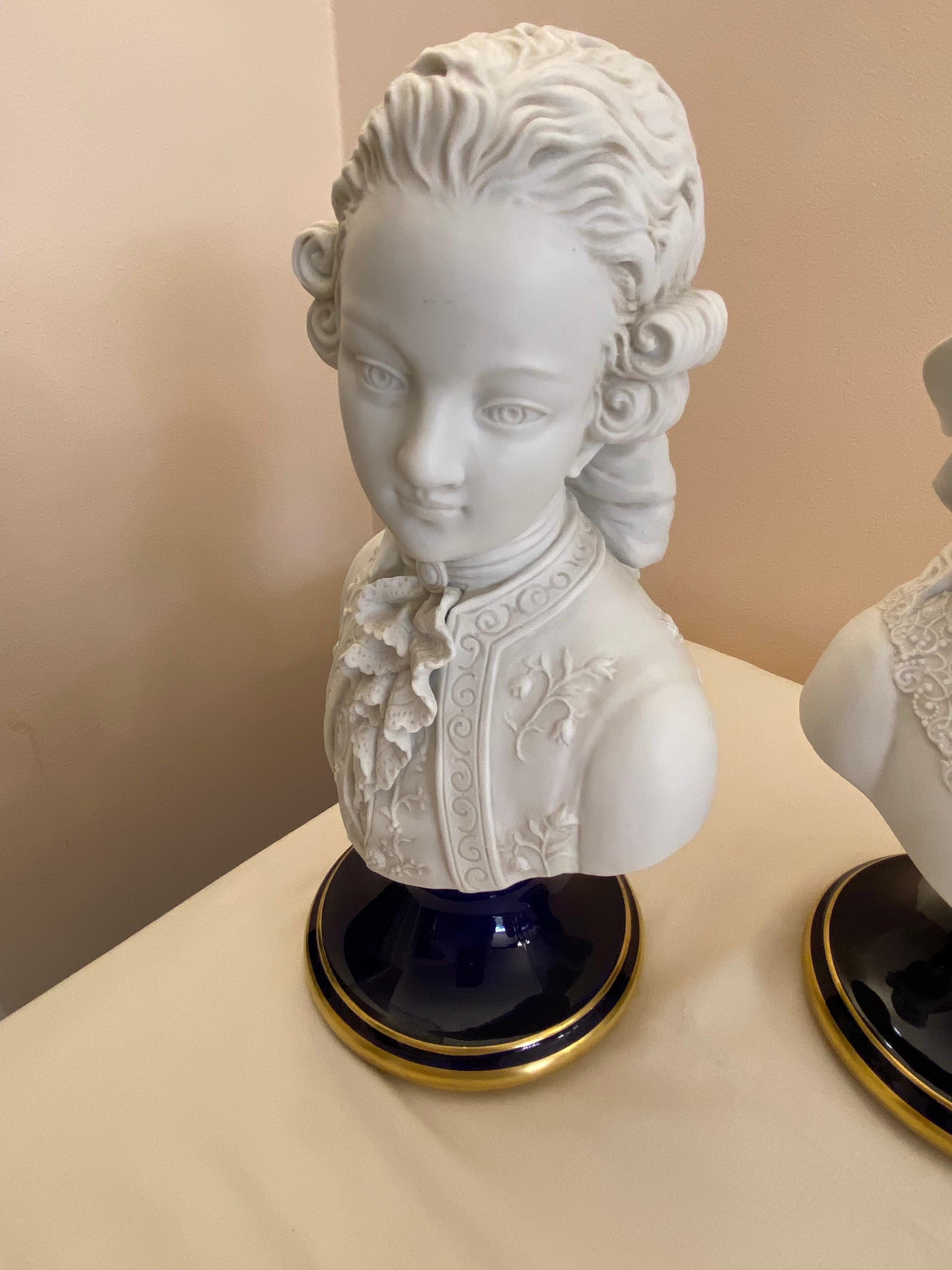 Pair of Very Fine Porcelain Figurines, Italian Production For Sale at ...