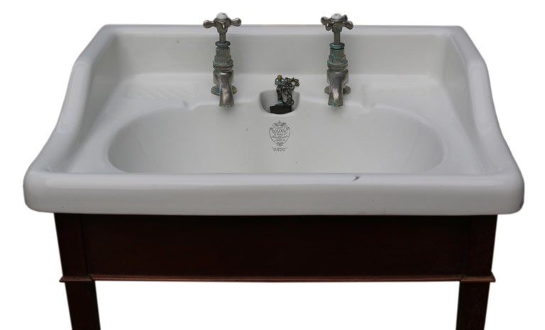 Pair of Very Rare John Bolding ‘Ondo’ Basins with Mahogany Stands at ...