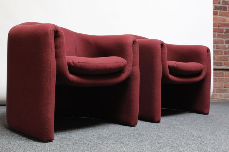 Pair of Vintage Biomorphic Lounge Chairs by Vladimir Kagan for Preview ...