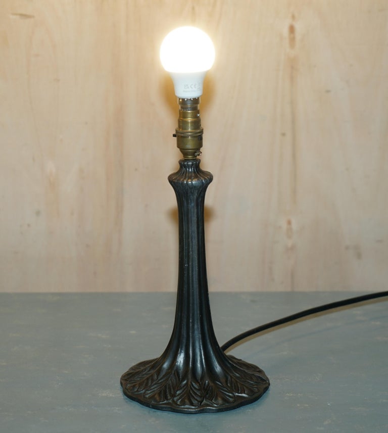 PAIR OF VINTAGE BRONZED TIFFANY and CO STYLE TABLE LAMPS WiTH LILY PAD ...