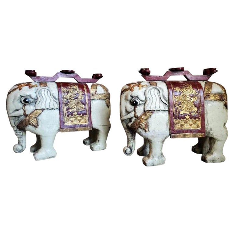Pair of Vintage Chinese Carved Elephant Statues For Sale at 1stDibs