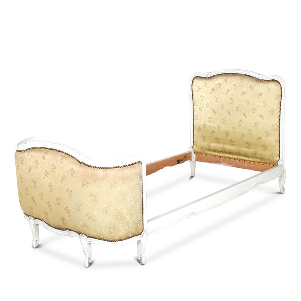 Pair of Vintage French Painted Louis XV Style Single Beds at 1stDibs ...