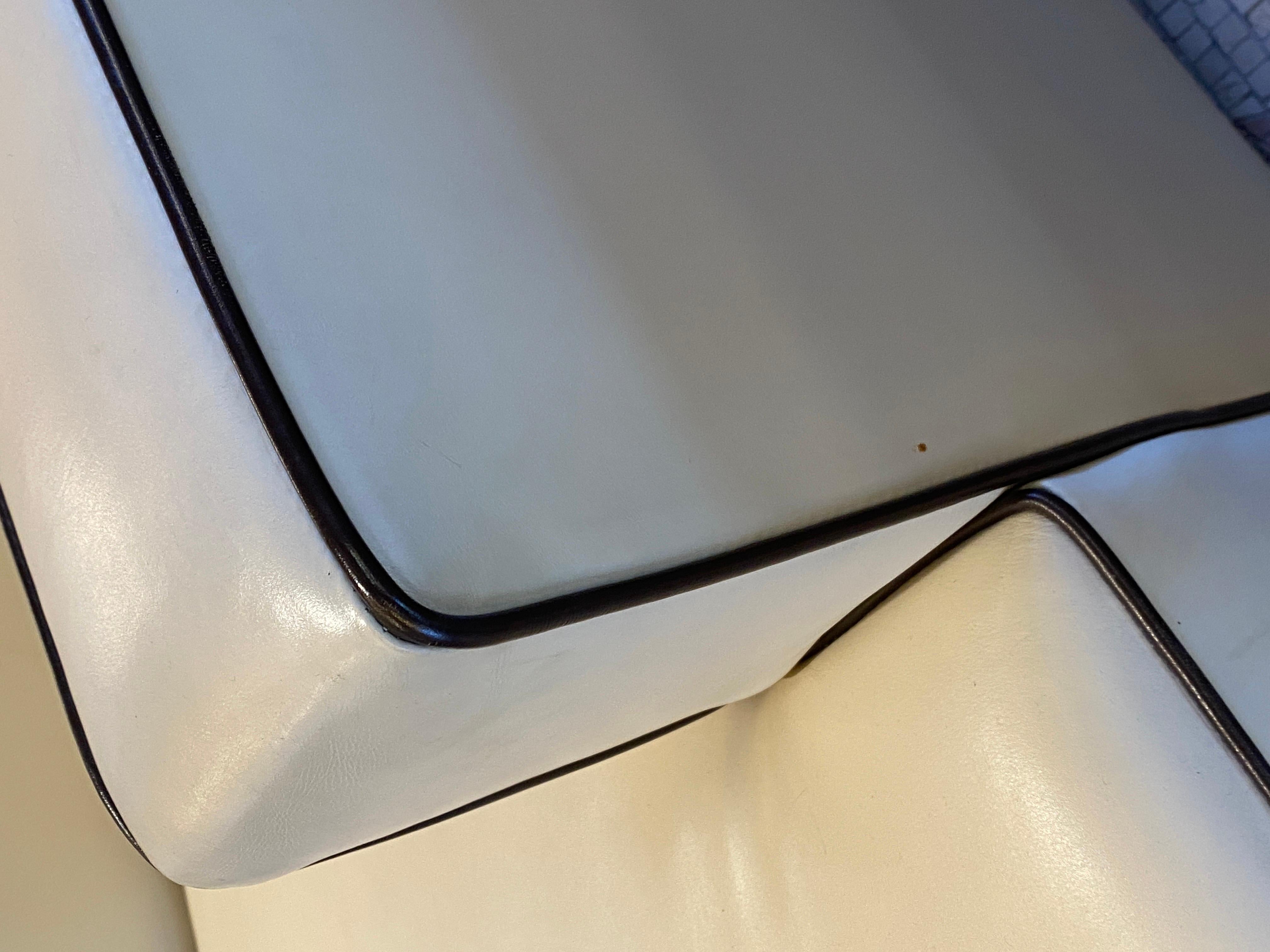 Pair of Vintage Lounge Chairs in Ivory Leather with Brown Piping at 1stDibs