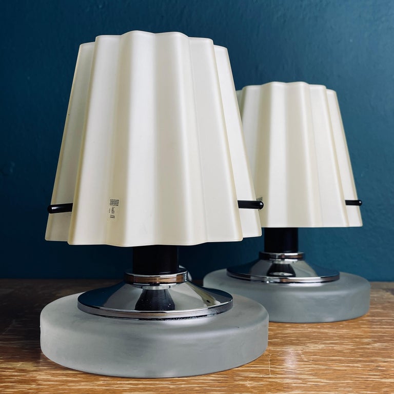 Pair of Vintage Murano Night Table Lamps Vetri Murano, Italy, 1980s For ...
