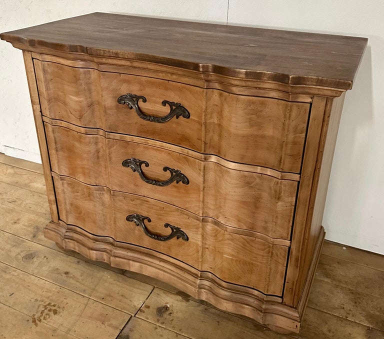 Pair of Vintage Provincial Serpentine Commodes For Sale at 1stDibs