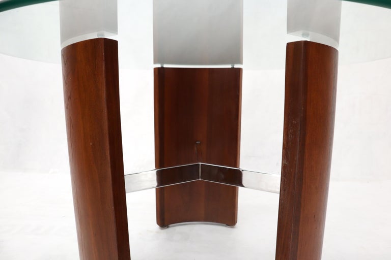 Pair of Vladimir Kagan Radius Round End Side Tables For Sale at 1stDibs