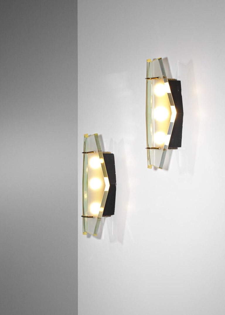 pair of wall lamps "1937" by Max Ingrand for Fontana Arte glass brass bronze For Sale at 1stDibs