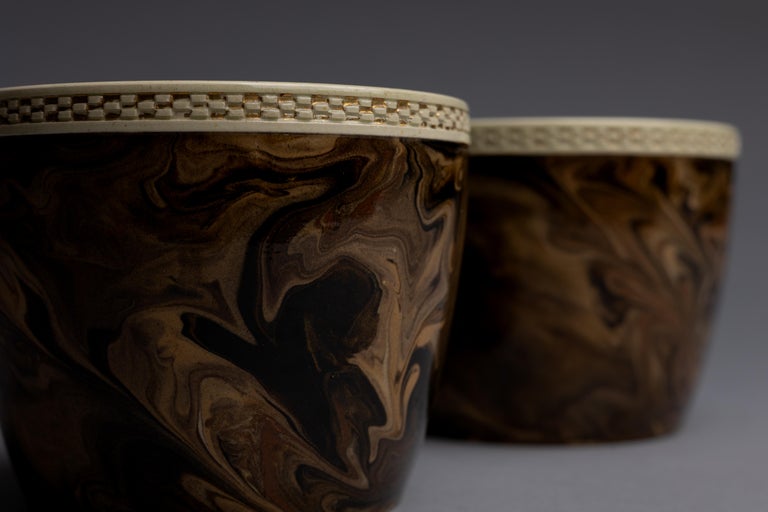 Pair of Wedgwood and Bentley Agate Plant Pots For Sale at 1stDibs