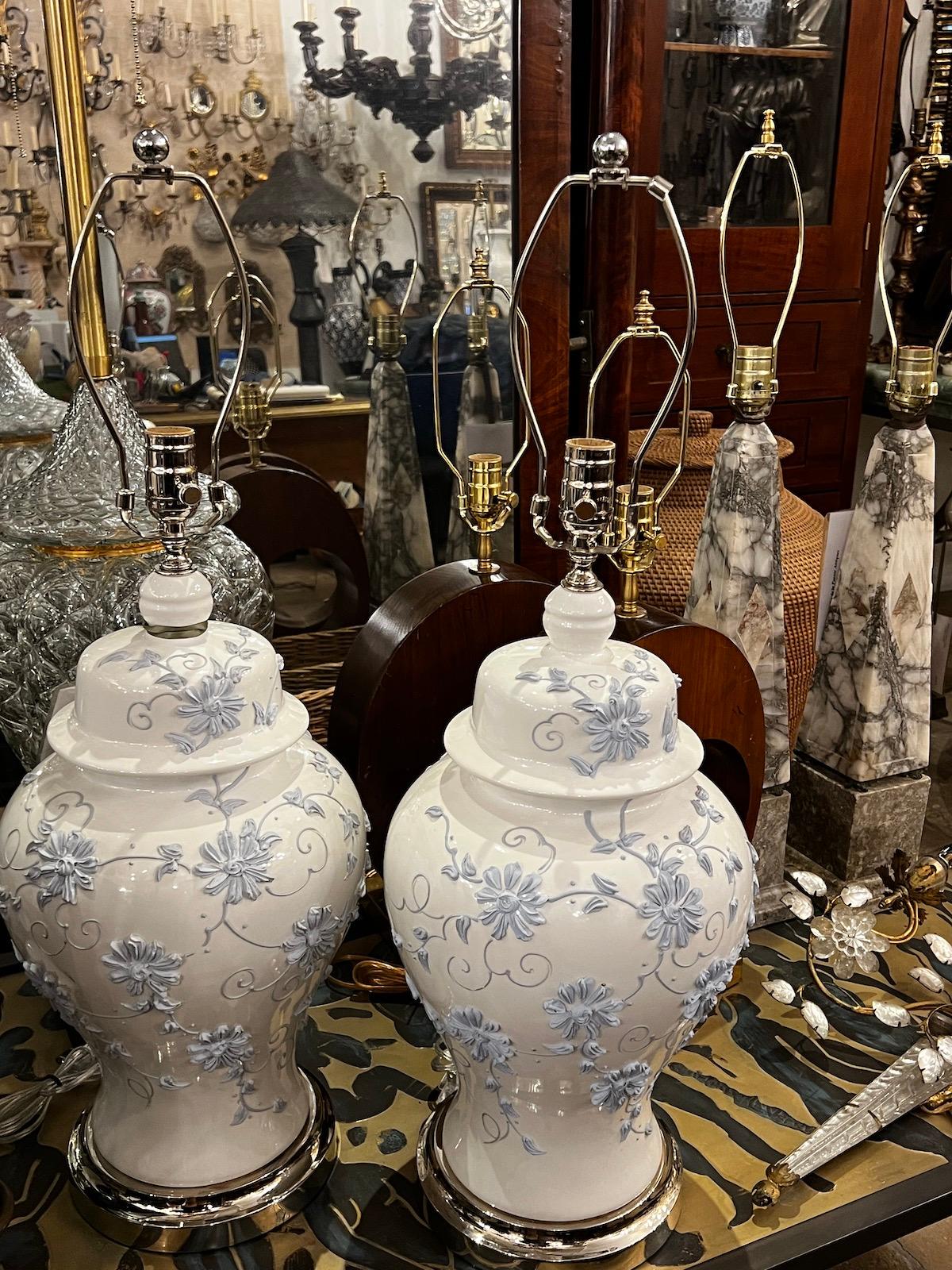 Pair of White and Blue Floral Lamps For Sale at 1stDibs