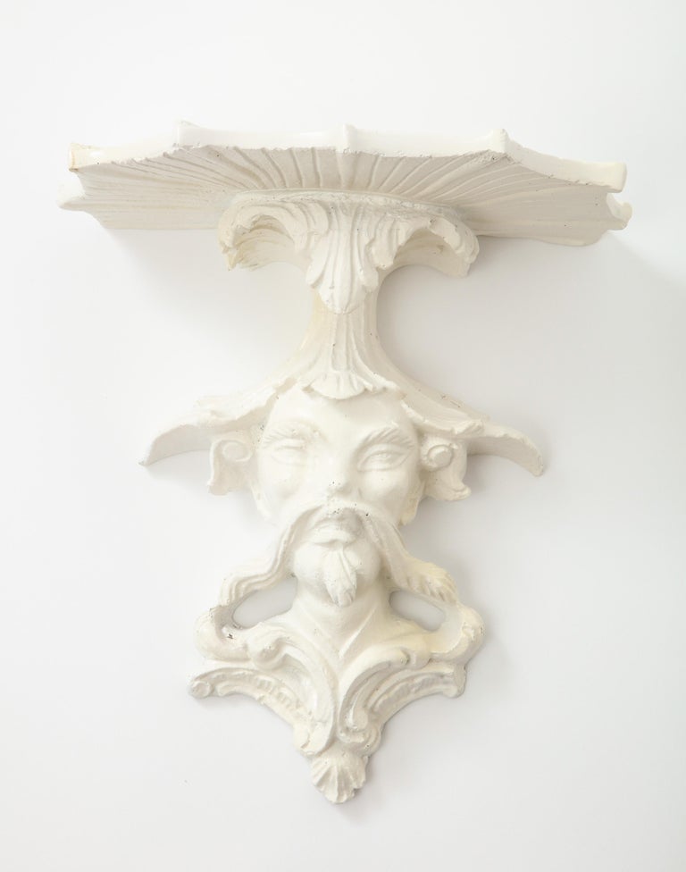 Pair of White Gessoed Chinoiserie Wall Brackets For Sale at 1stDibs