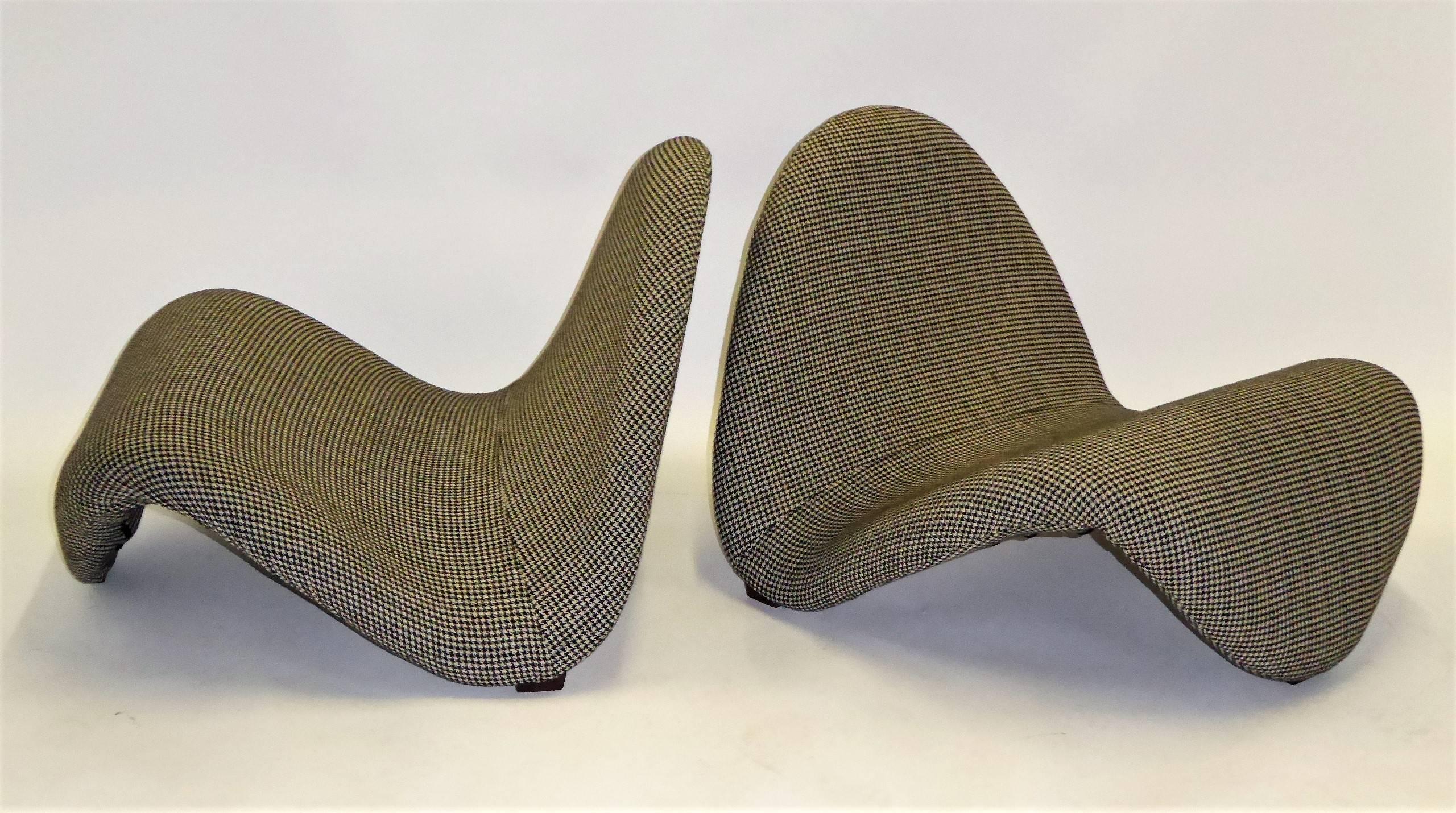 Pair of Pierre Paulin Space Age Tongue Chairs for Artifort 1960s in ...