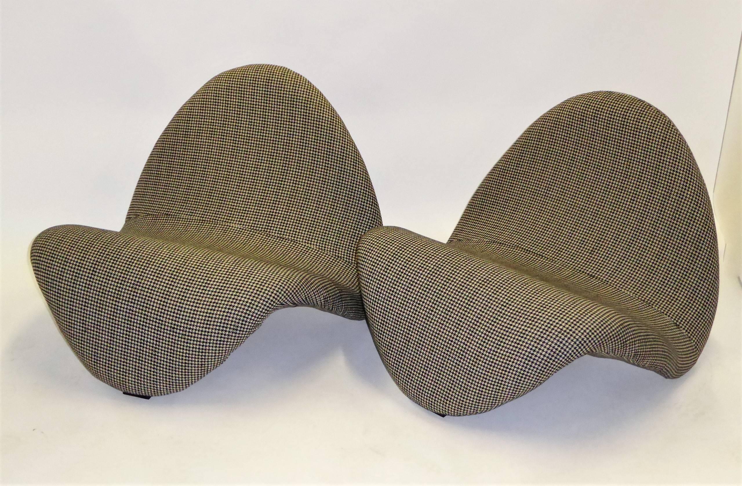 Pair of Pierre Paulin Space Age Tongue Chairs for Artifort 1960s in ...
