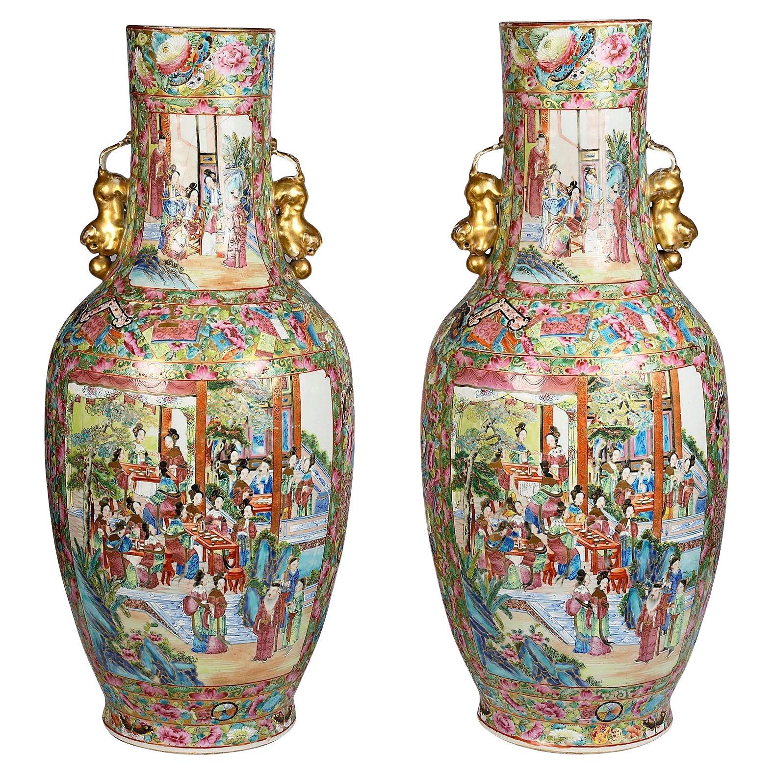 Pair Rose Medallion vases / lamps, 19th Century. For Sale at 1stDibs