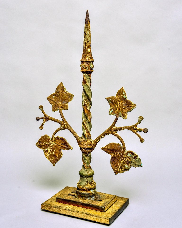 Pair of Rustic 19th Century Iron Finials on Stands For Sale at 1stDibs