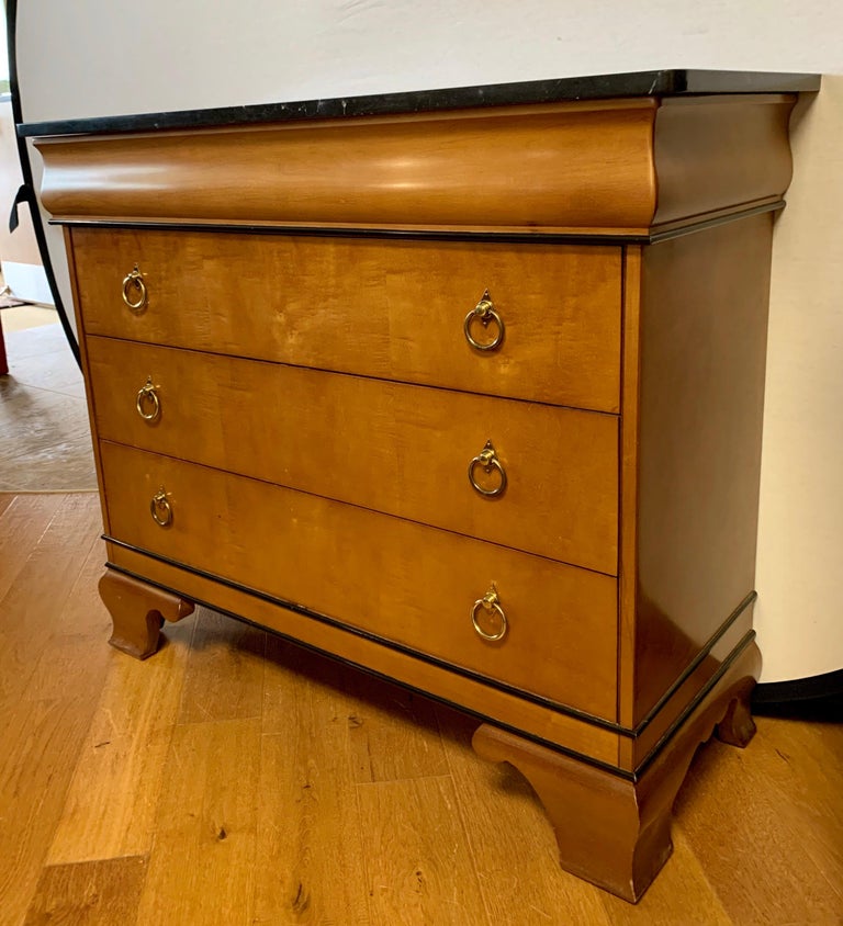 Neoclassical Style Marble-Top Dressers Nightstands Chests, Pair at 1stDibs