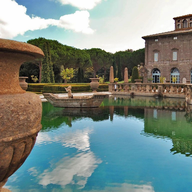 PAIR STONE VASES OF VILLA LANTE DELLA ROVERE early 20th century For ...