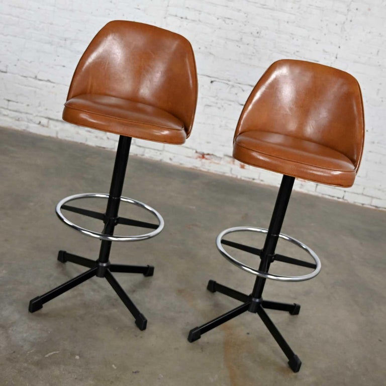 Pair Vintage Modern Cosco Counter or Bar Stools Cognac Vinyl and Chrome ...