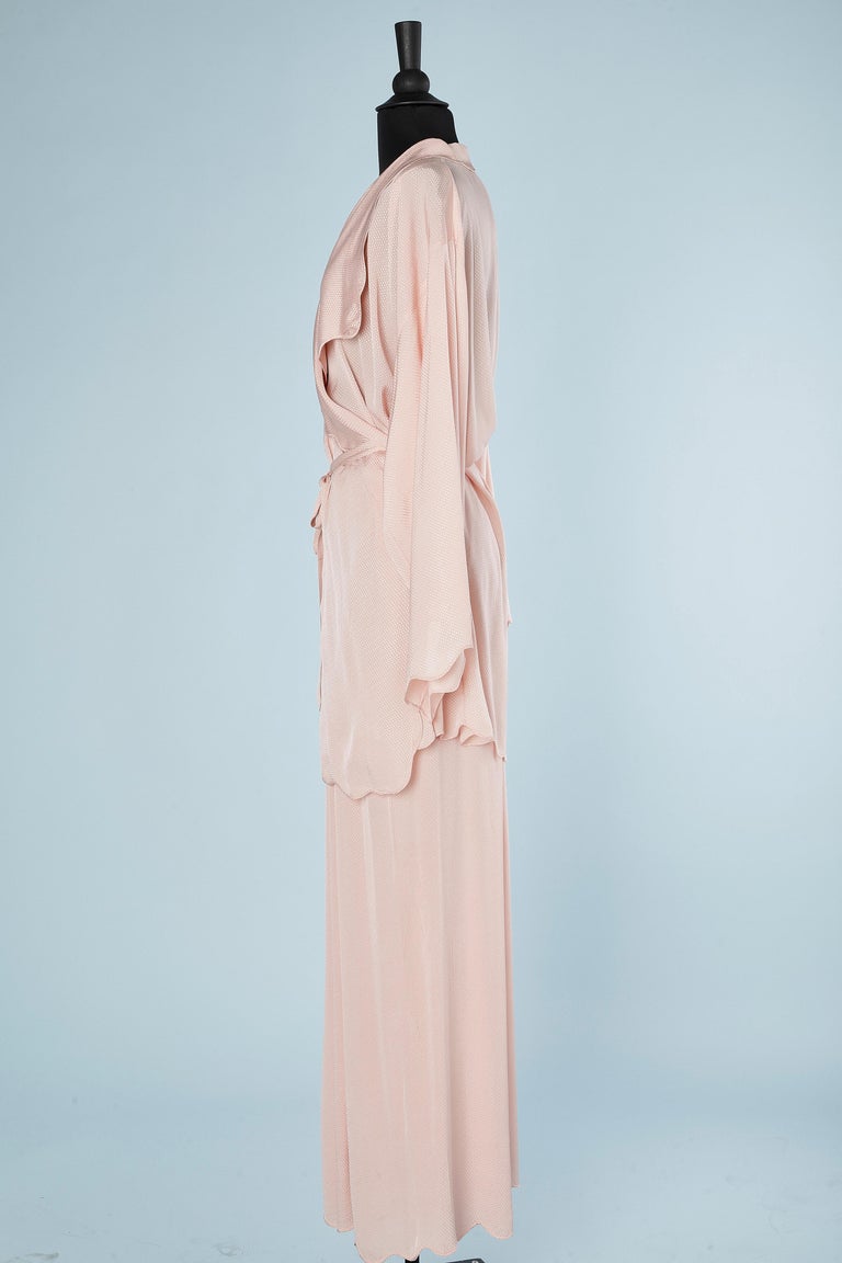 Pale pink rayon jacquard pyjamas ensemble ( Robe and trouser ) Circa ...