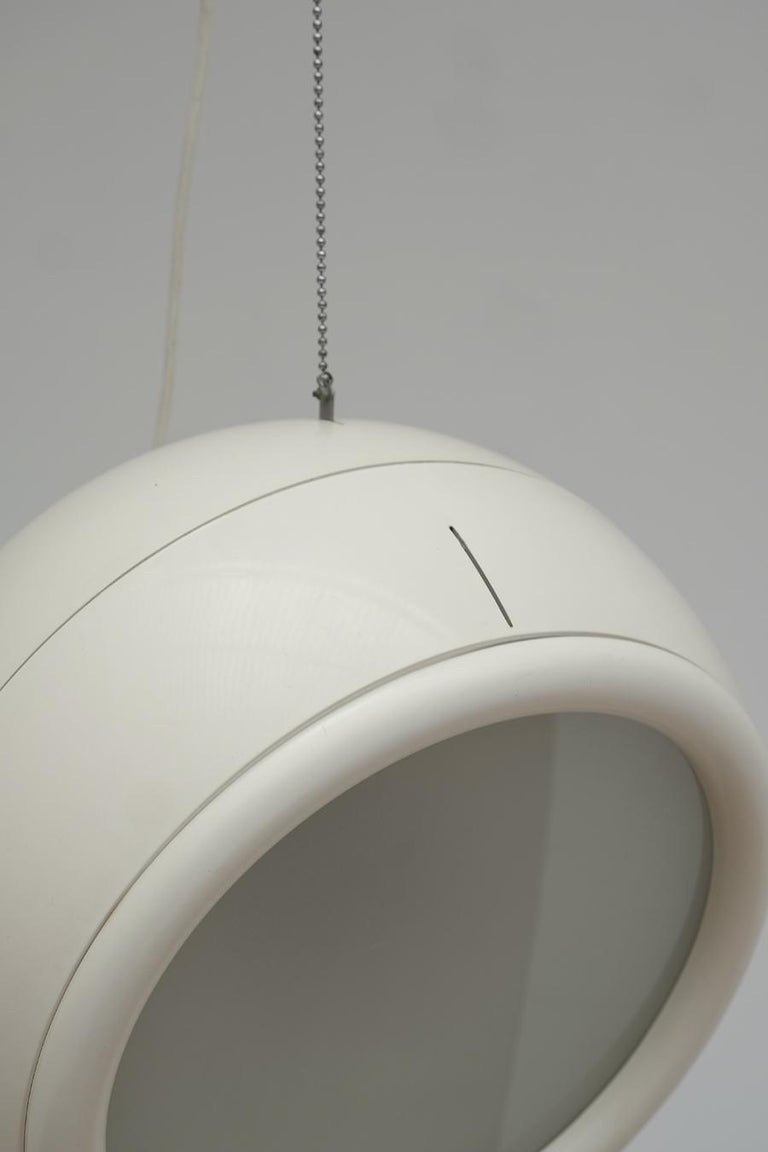 white modern Pallade Lamp by Studio Tetrarch for Artemide For Sale at ...