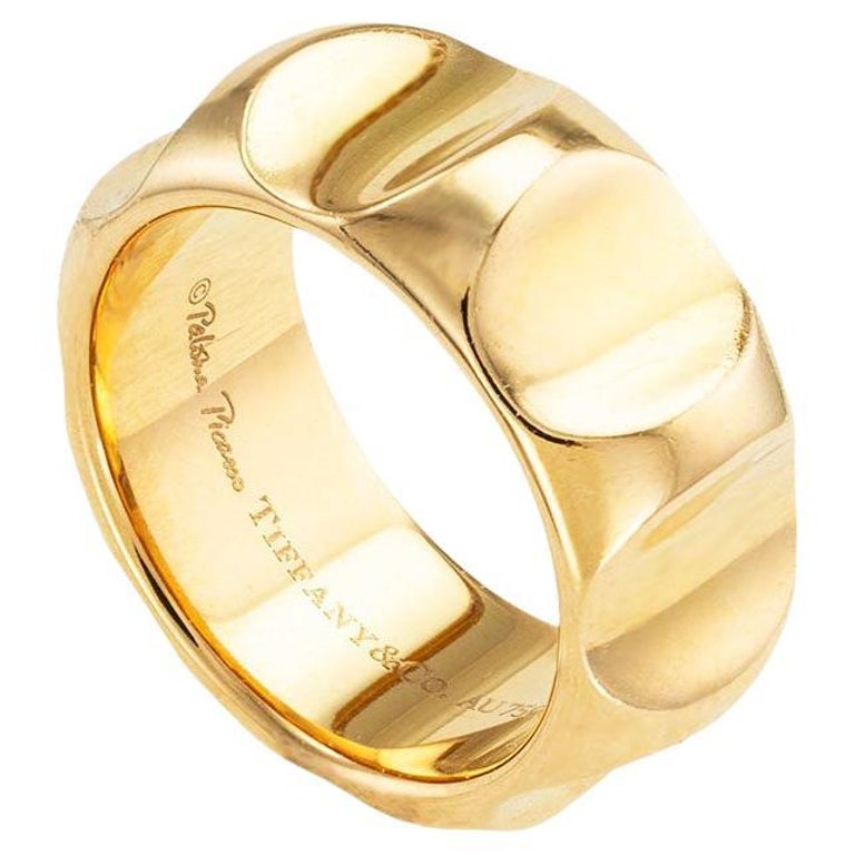 Paloma Picasso Tiffany and Co Groove Gold Ring For Sale at 1stDibs