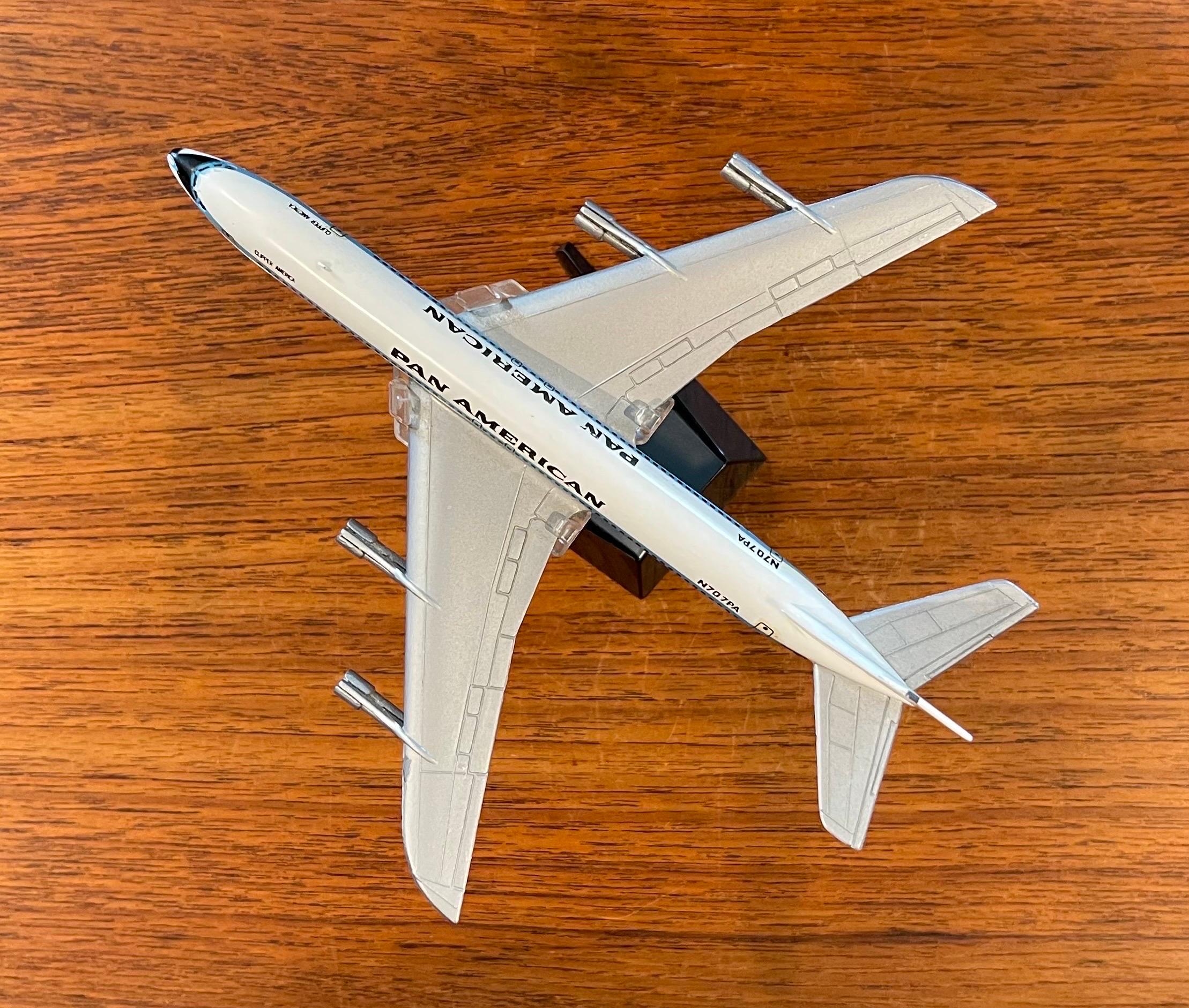 Pan American Airlines Boeing 707 Jetliner / Airplane Contractor Desk ...