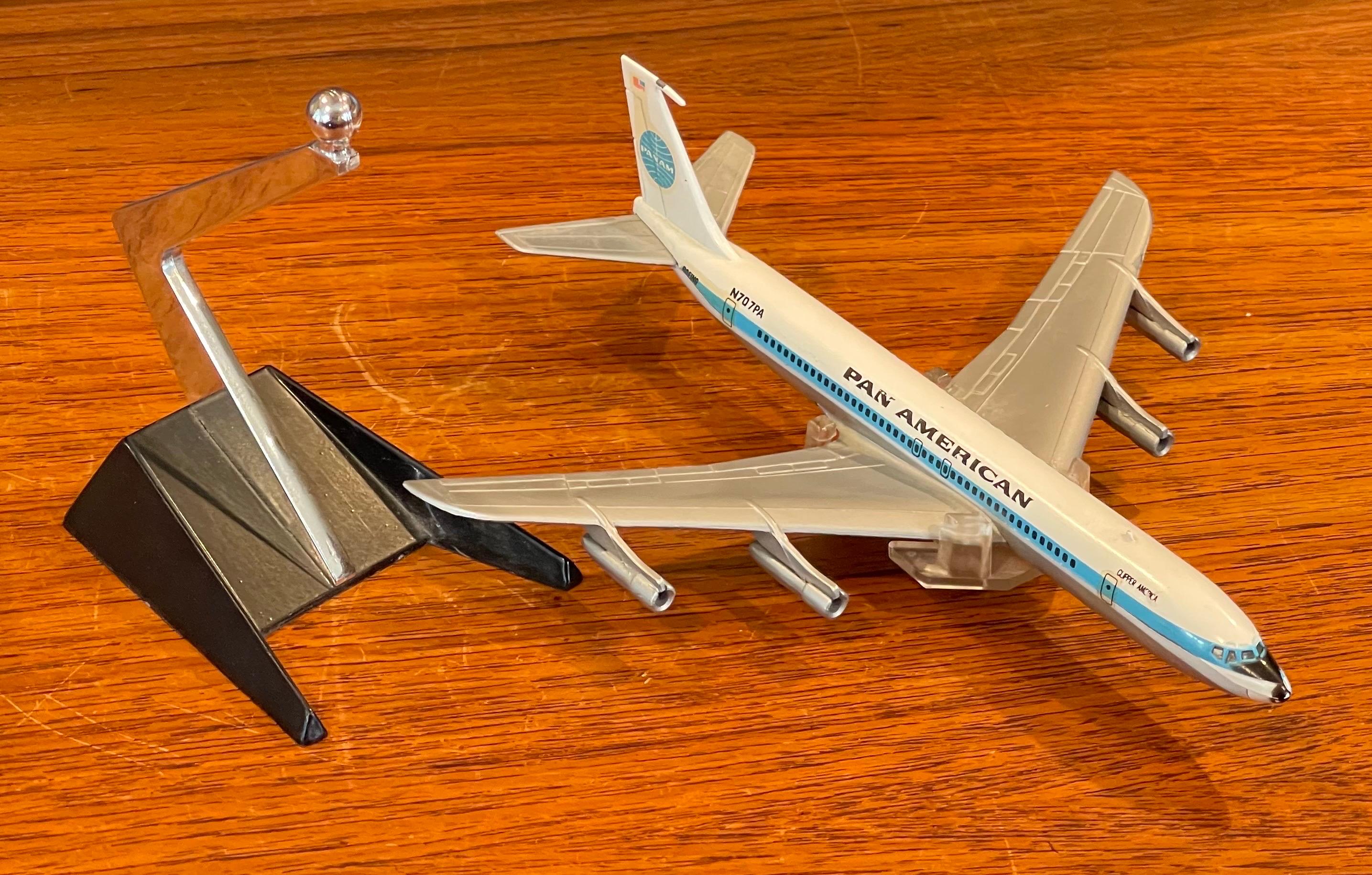Pan American Airlines Boeing 707 Jetliner / Airplane Contractor Desk ...