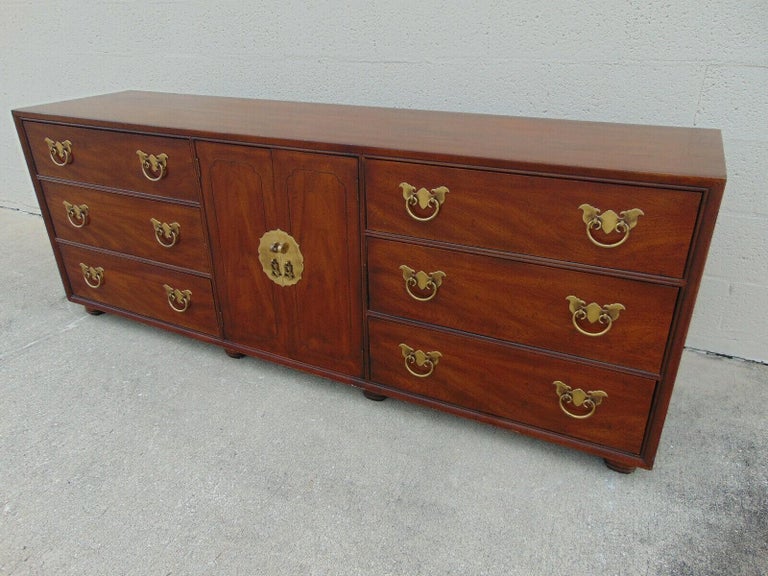 Pan Asiatische Chinoiserie Extra lange 80"" Nussbaum Anrichte ...